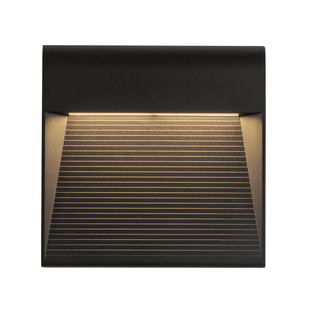Landscape Step and Wall Lights – Kuzco Lighting